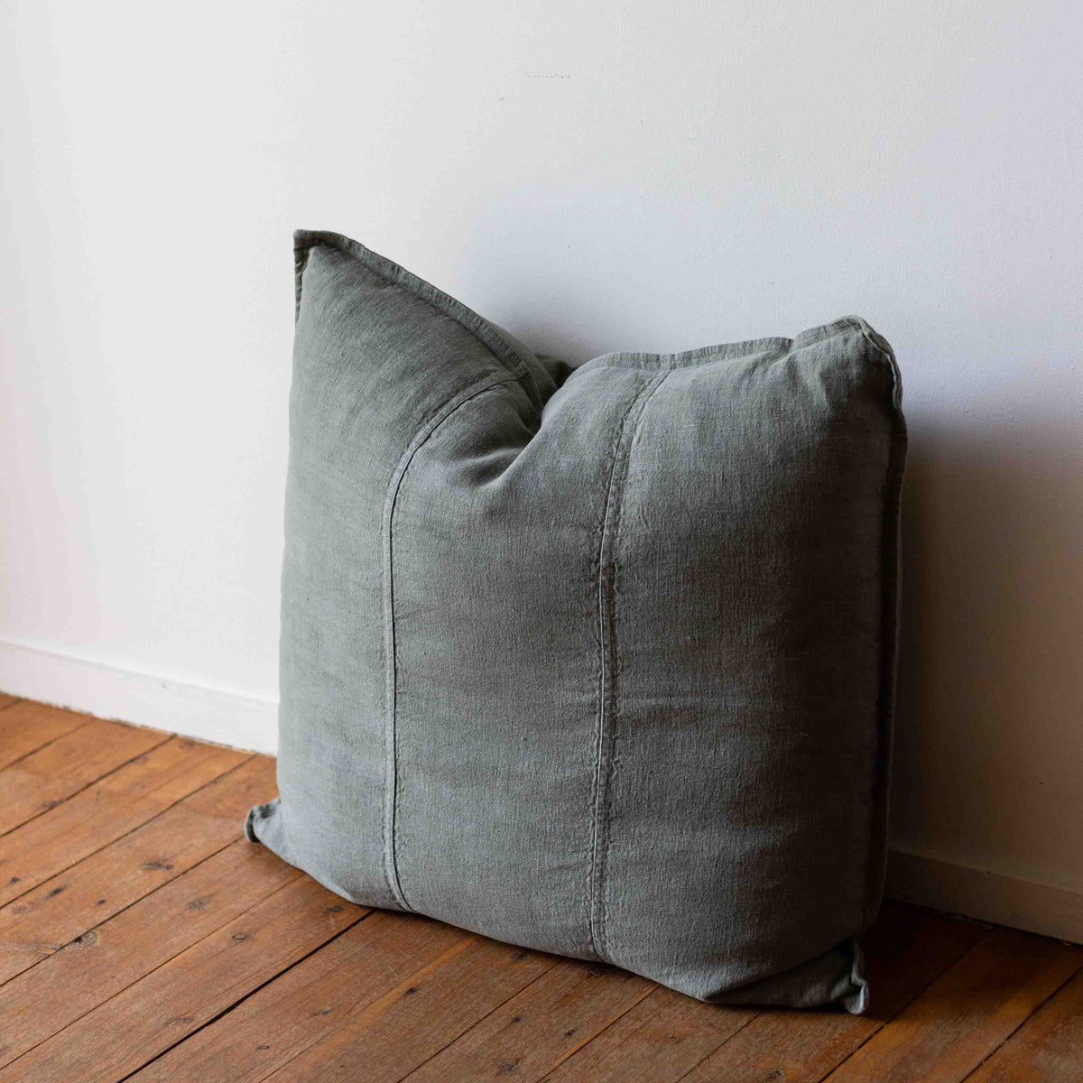 Eadie Lifestyle Luca Linen Cushion | Pistachio – Harry and Kit