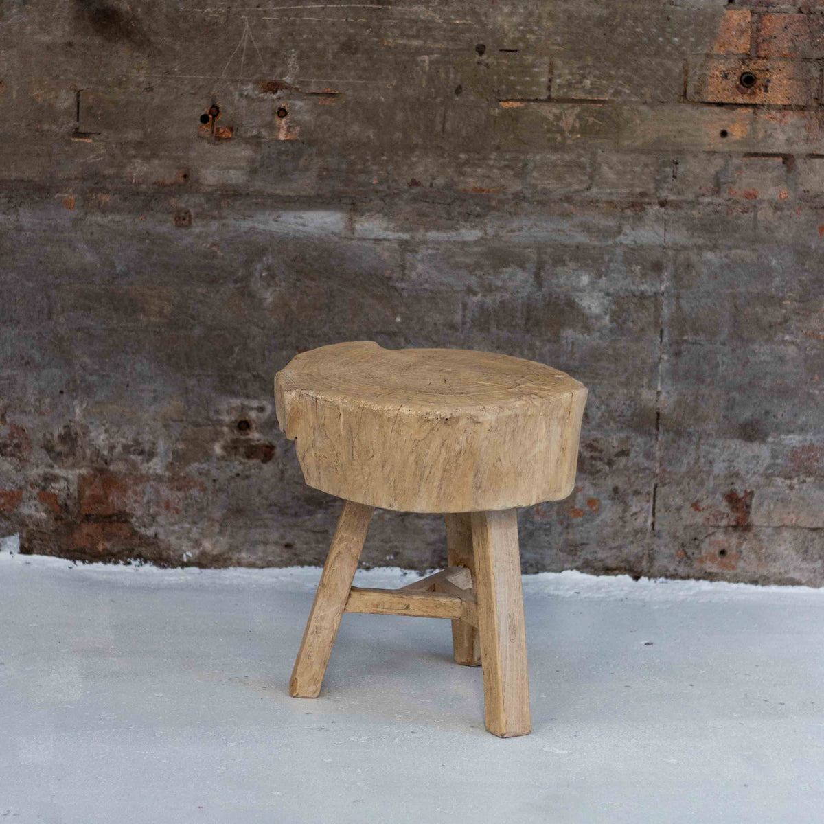 Elm Wood Old Slab Stool – Harry and Kit