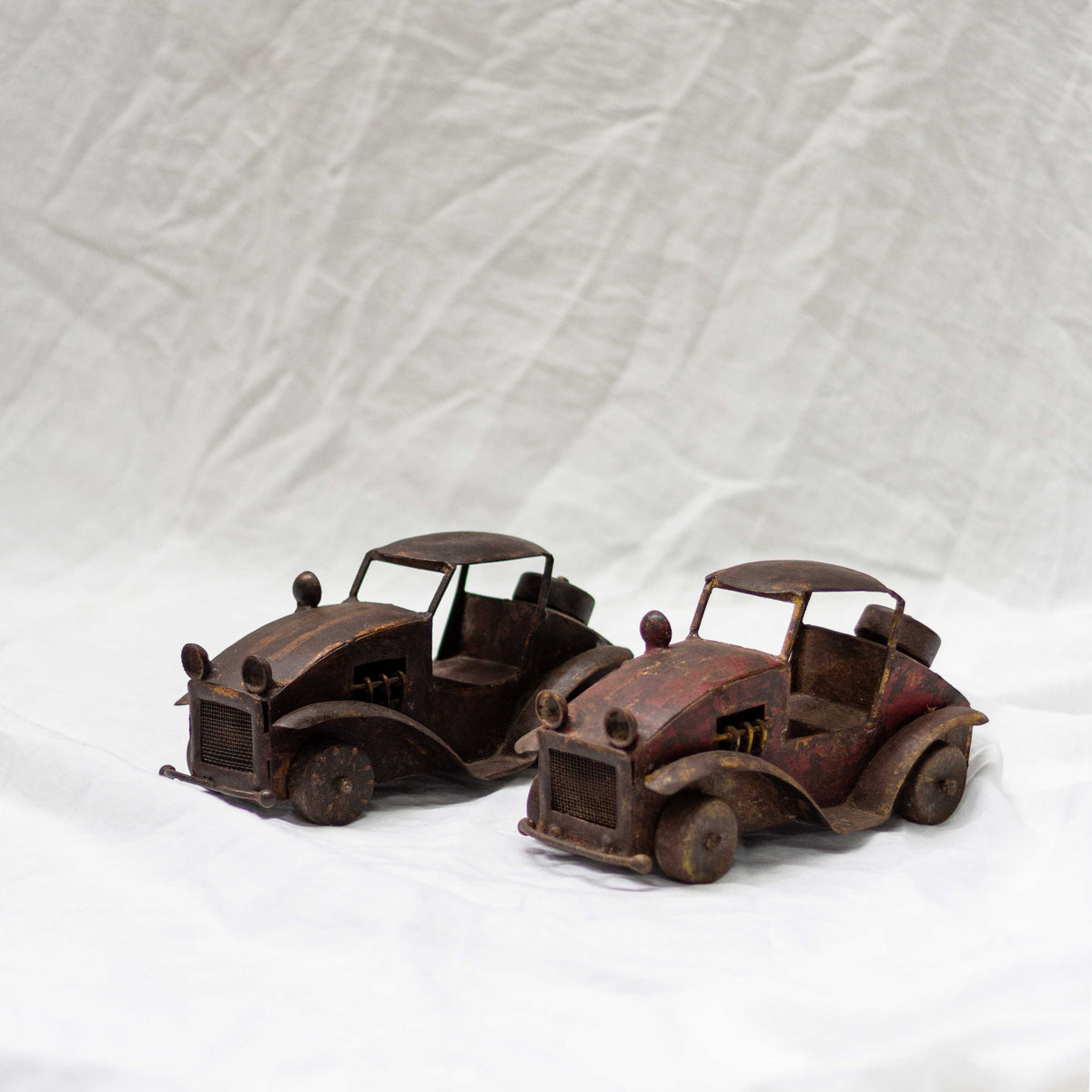 Handmade Iron Car – Harry and Kit