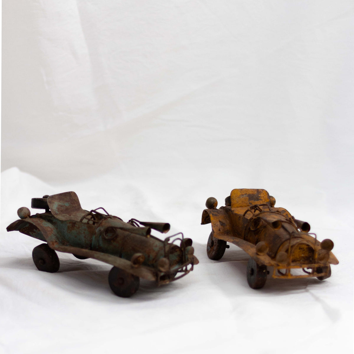 Old Indian Iron Car – Harry and Kit