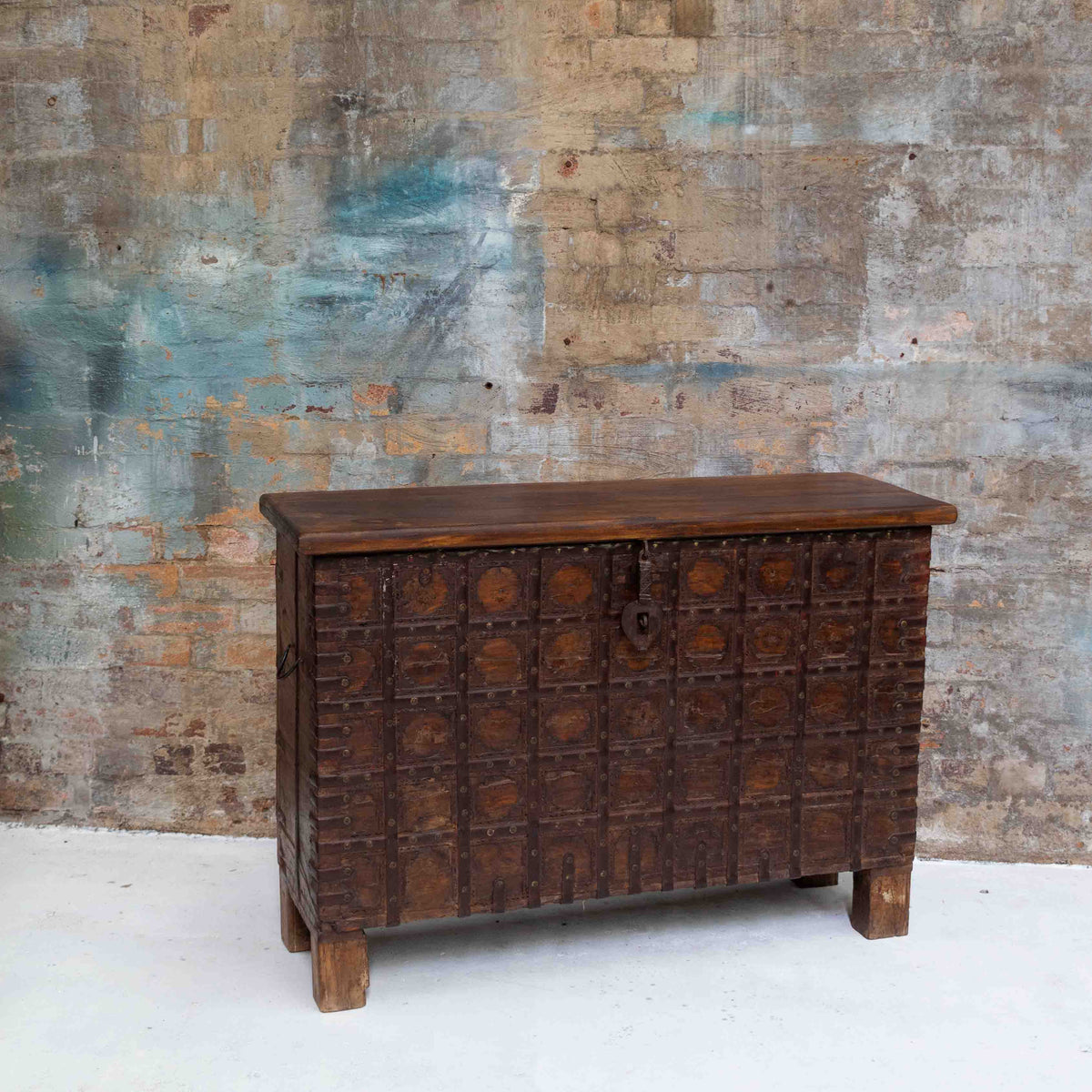 Antique Indian Pitara Chest – Harry and Kit