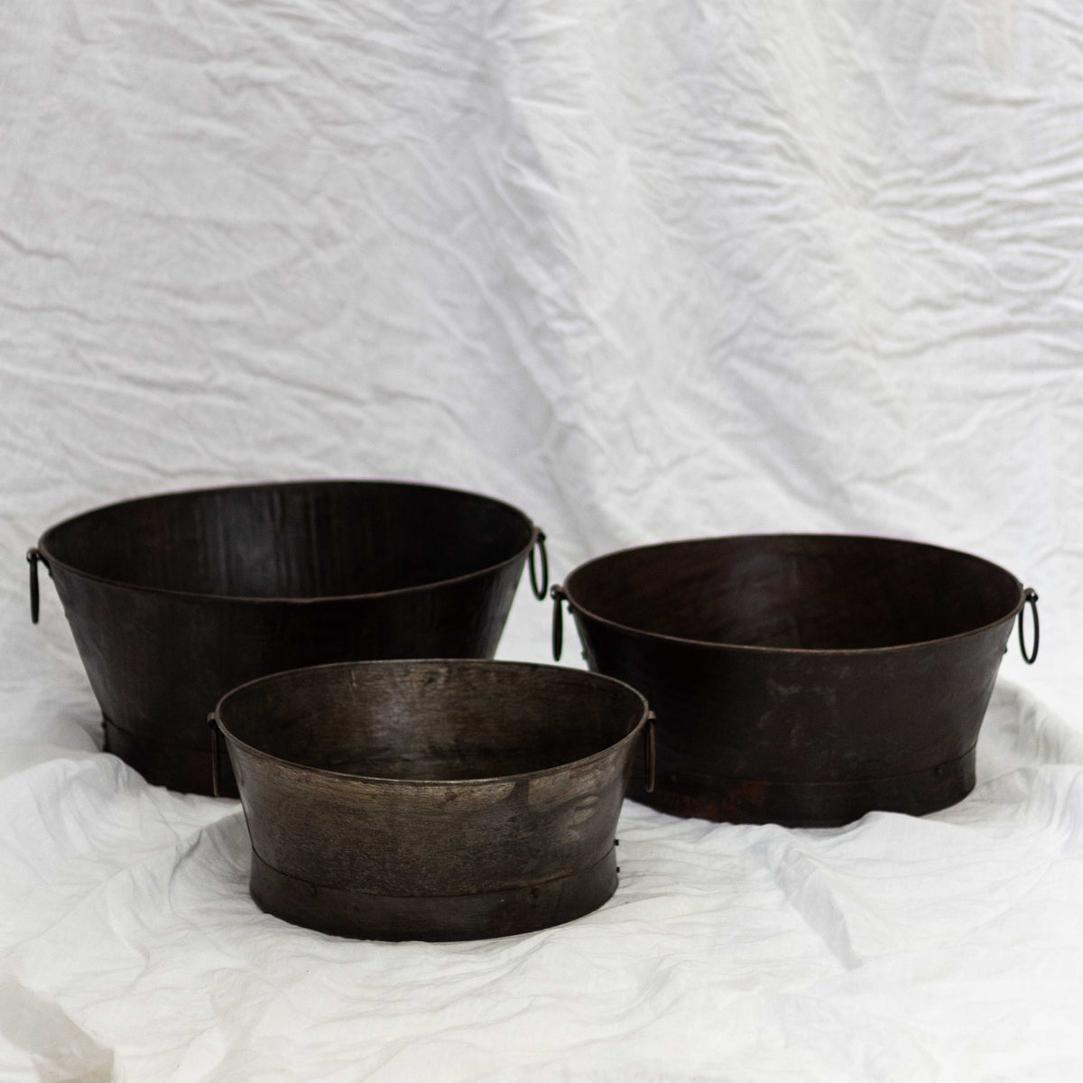 Vintage Shallow Metal Bucket – Harry and Kit